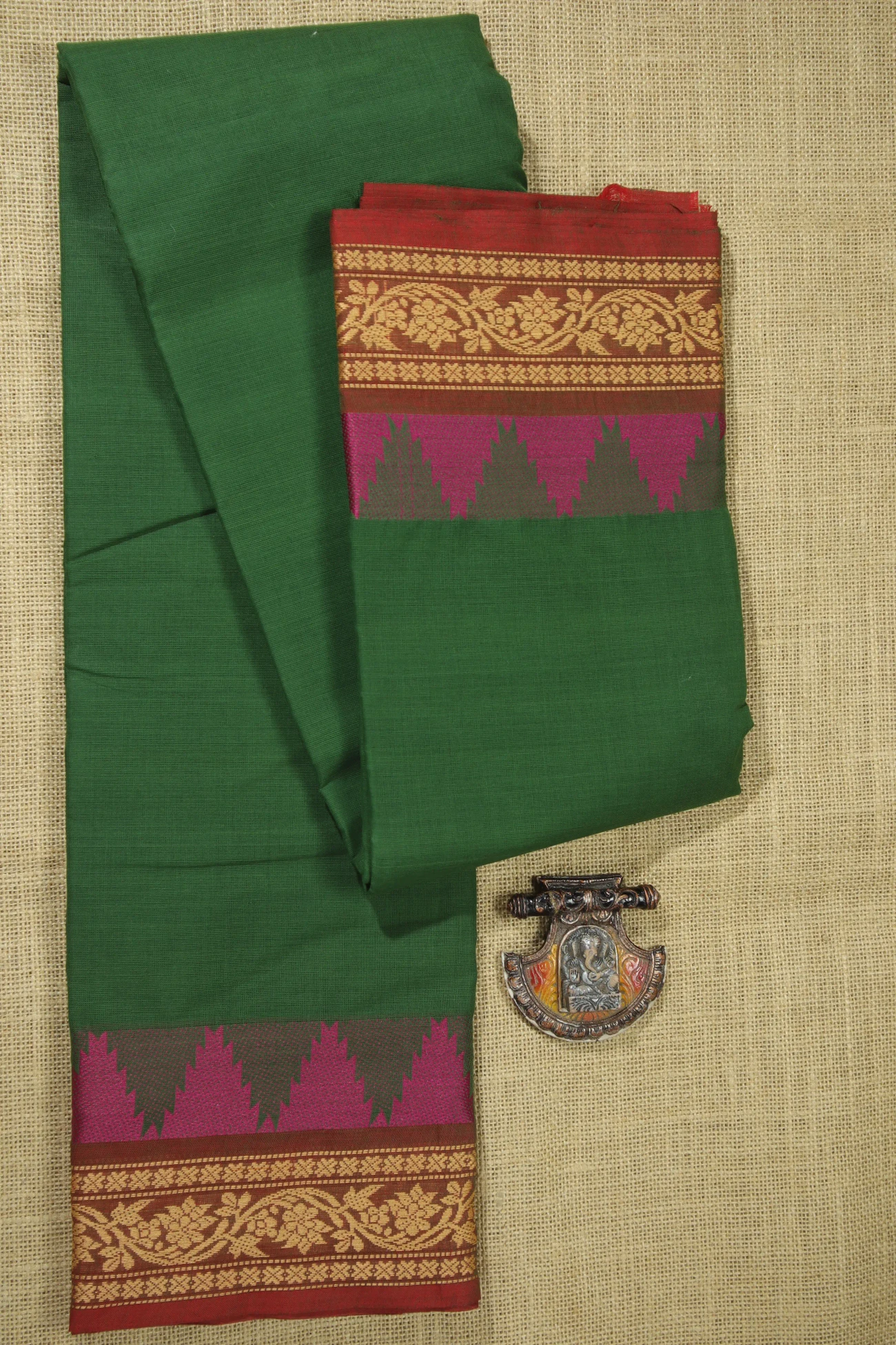 Buy Dark Green Temple 🛕 Flower 🌸 Malarkodi Saree