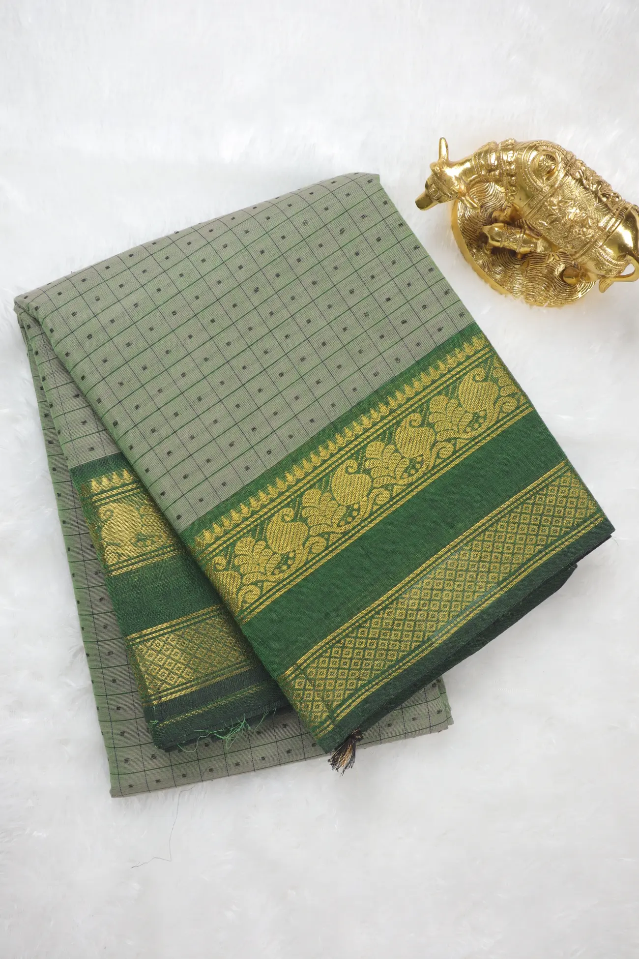 Buy Green Laksha Deepam ⌹ Mango 🥭 Kanchi Cotton Saree